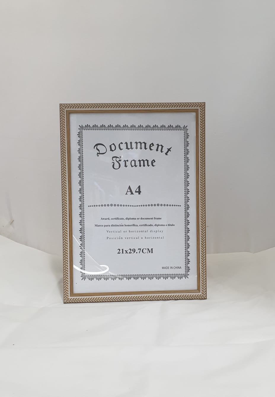 A4 FRAME BROWN | Macs Gifts